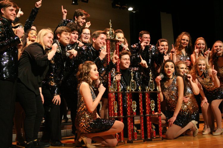 Show Choirs Dazzle Crowds at Annual Invitational | News, Sports, Jobs ...